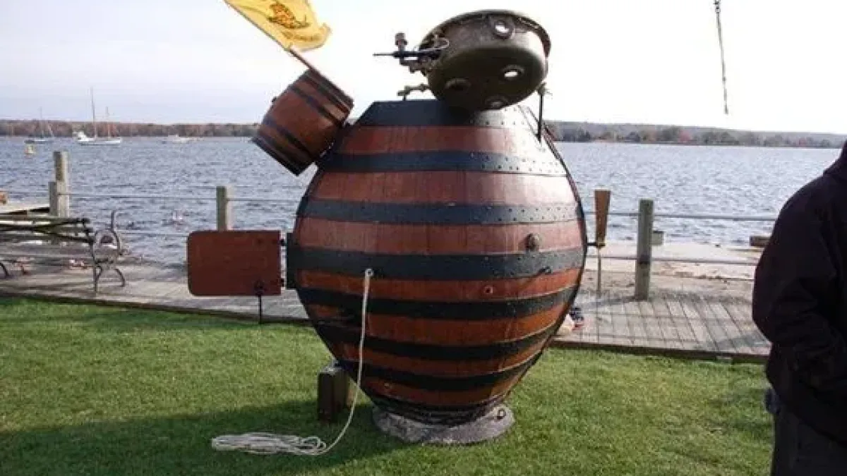 The Turtle Submarine เรือดำน้ำสมัยใหม่แบบแรกๆของโลก เห็นอุ้มบ๊ะอุ้มบุ๋ย ...