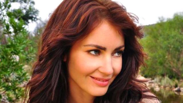 Tanit Phoenix สาวแซ่บจากแอฟริกาใต้