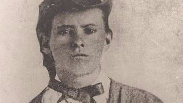 Jesse James ประวัติ เจสซี่ เจมส์