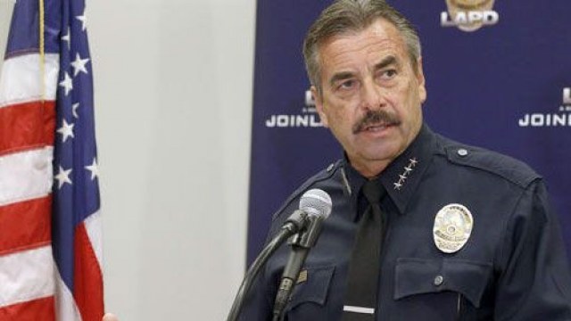 ตำรวจ LAPD-นายกเทศมนตรีชิคาโก้ไม่ช่วยทรัมพ์กวาดล้างโรบินฮู้ดเผยเป็น ...