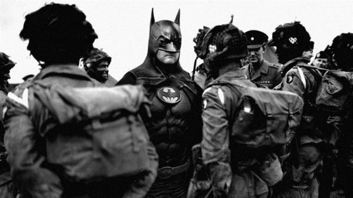 ฮีโร่ในรูป Old War Photos