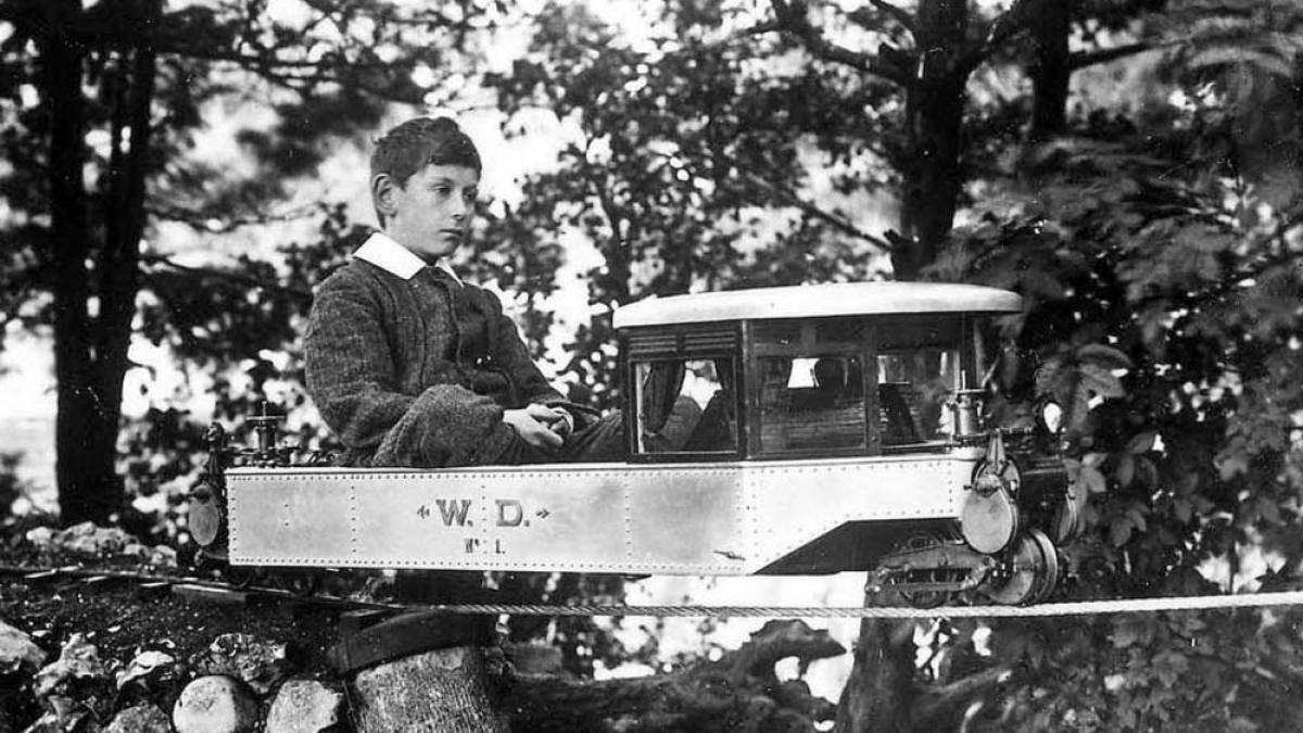 Gyro Monorail ของ Brennan