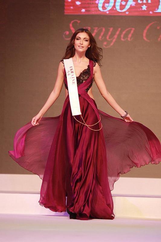 ชุดราตรีของประเทศอื่นๆ วันประกวด TOP MODEL และ Miss World Designer ...