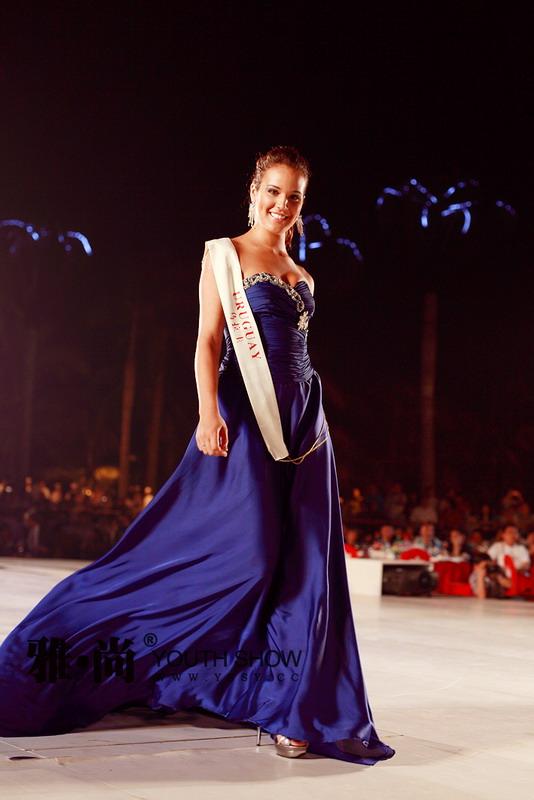 ชุดราตรีของประเทศอื่นๆ วันประกวด TOP MODEL และ Miss World Designer ...