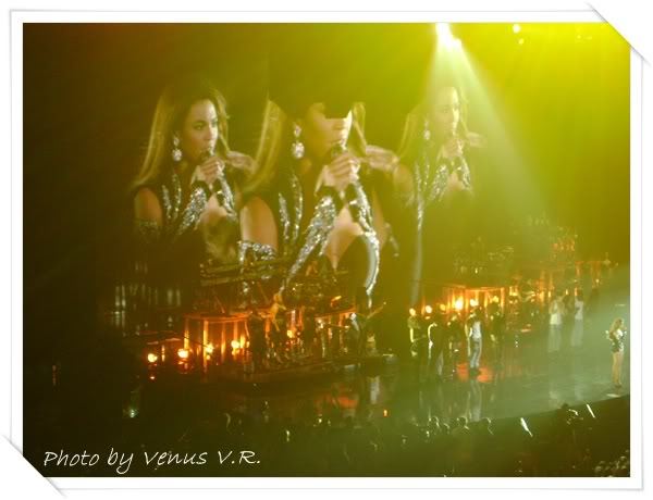 *NEW* I am world tour