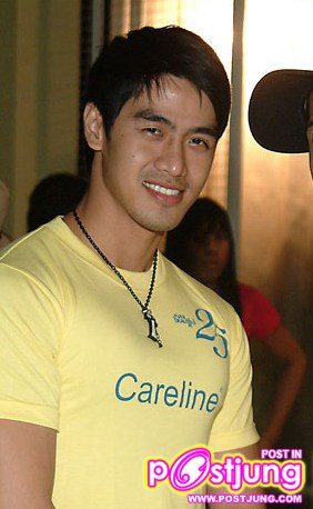 Jeff Surio หล่อดีค่ะ