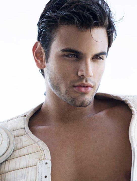 Sexy Male Model Leonardo Corredor