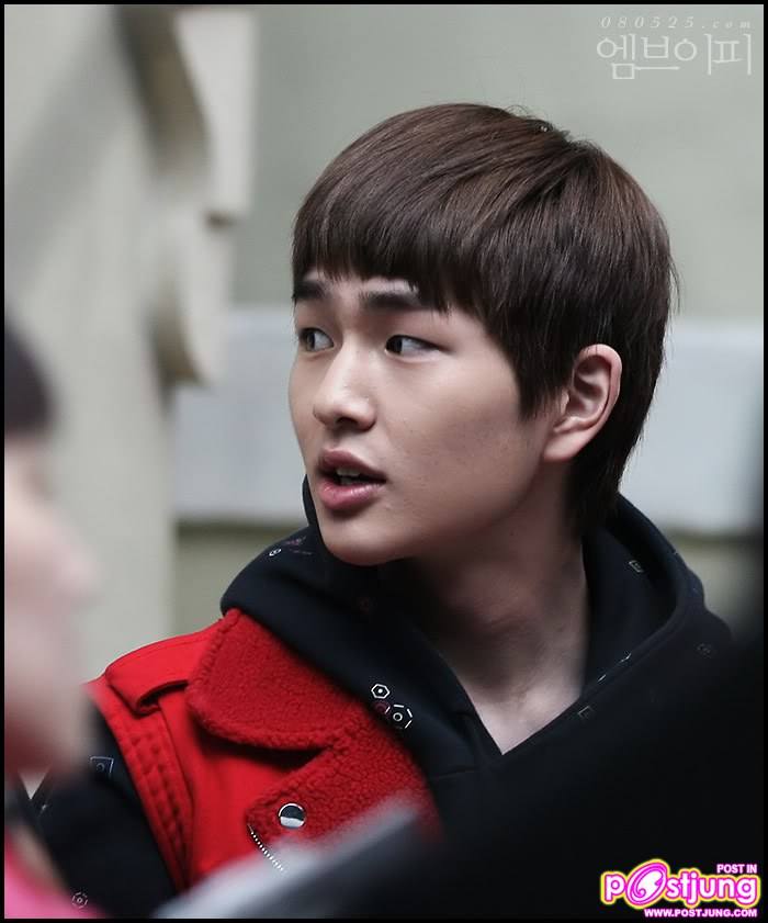 Onew [Shinee] :D