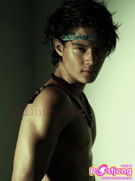 หนุ่มๆ ตอนกลางคืนคร๊าบๆๆๆๆ