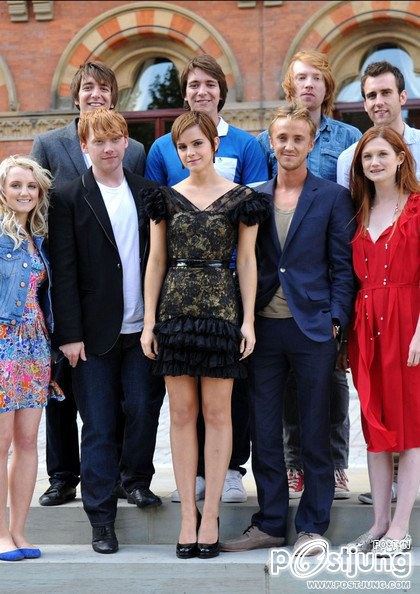 Emma Watson & Friends Photocall @ London