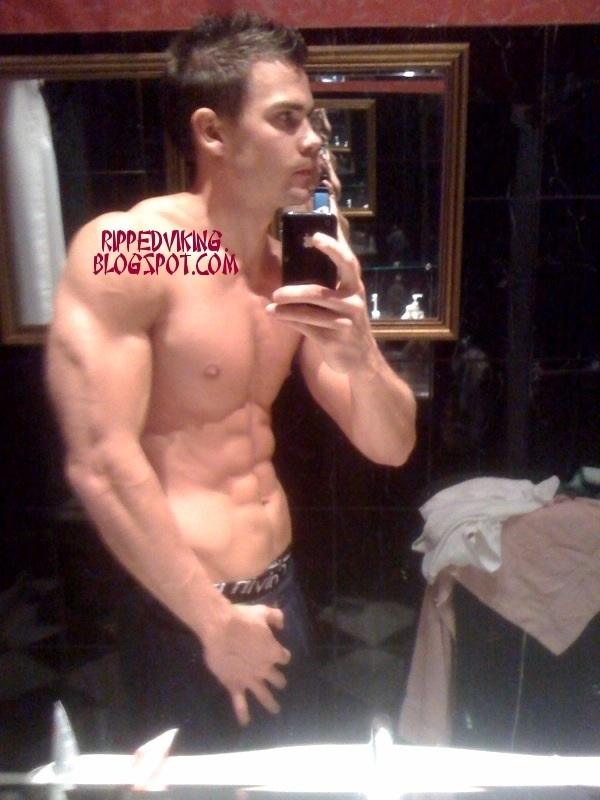 หนุ่่มๆกับiPhone