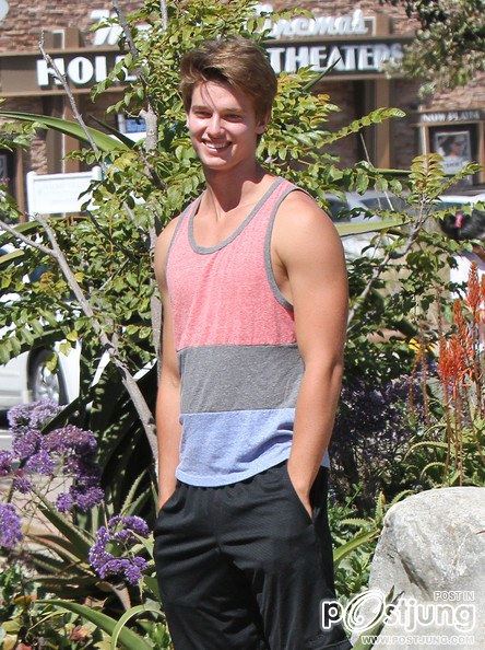 SOHOT MEN'S "Patrick Schwarzenegger" 1/2