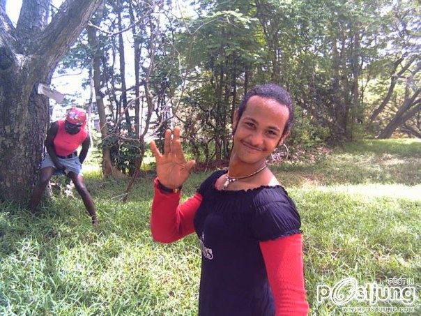 เมื่อเหล่ากระเทยแอฟริกาออกมาอาละวาด