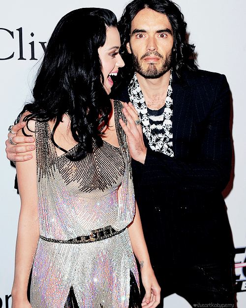 Happy 1St Anniversary, Katy Perry & Russel!