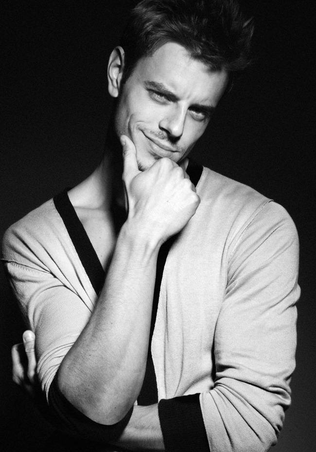 FEATURED MODEL: MARTIN PICHLER BY PHOTOGRAPHER KOSMAS PAVLOS