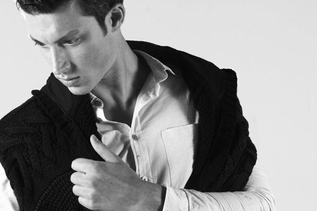 FEATURED MODEL: TRAVIS TABER BY PHOTOGRAPHER SETH LONDON