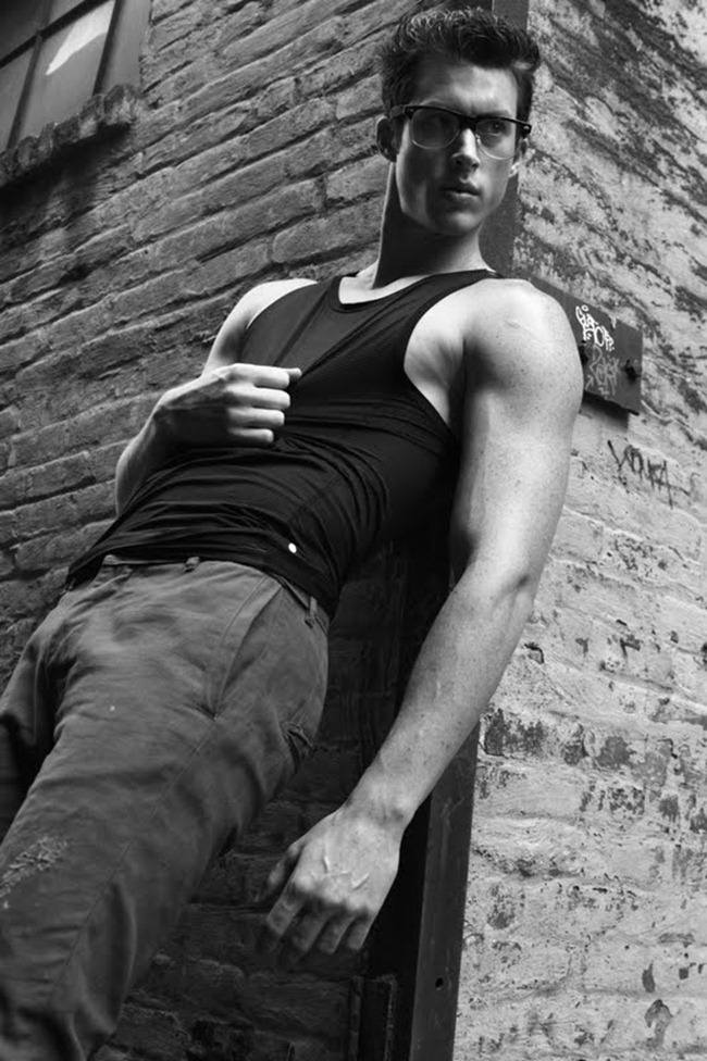 FEATURED MODEL: TRAVIS TABER BY PHOTOGRAPHER SETH LONDON