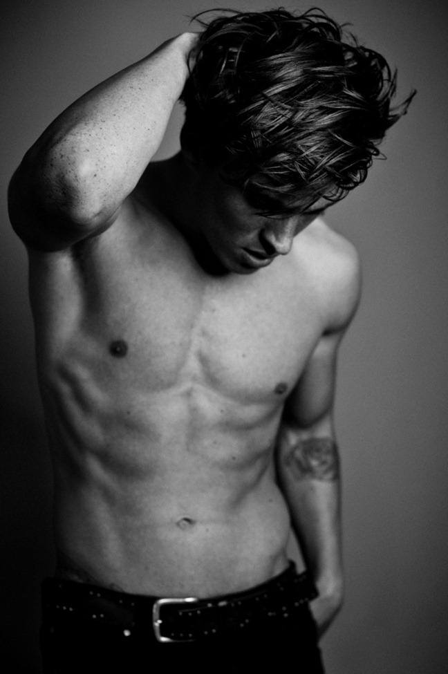 MASCULINE DOSAGE: DEANO BUGATTI BY SPECULAR