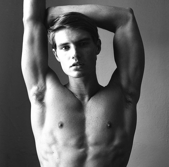 MASCULINE DOSAGE: JULIAN NADERER BY PHOTOGRAPHER JUSTIN VIOLINI