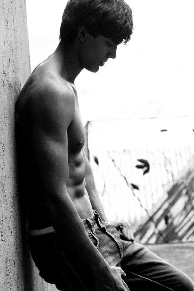 MASCULINE DOSAGE: MARCUS VASCONCELOS BY PHOTOGRAPHER ANDERSON ESTEVES