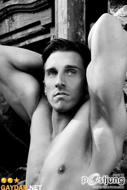 Featured photographers at Gaydar