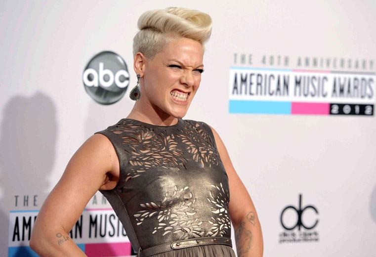 Pink - Red Carpet Interview - AMA 2012