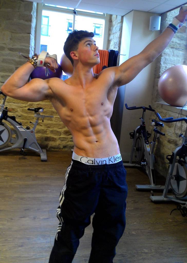 Sexy Body Of Boys Pictures #10