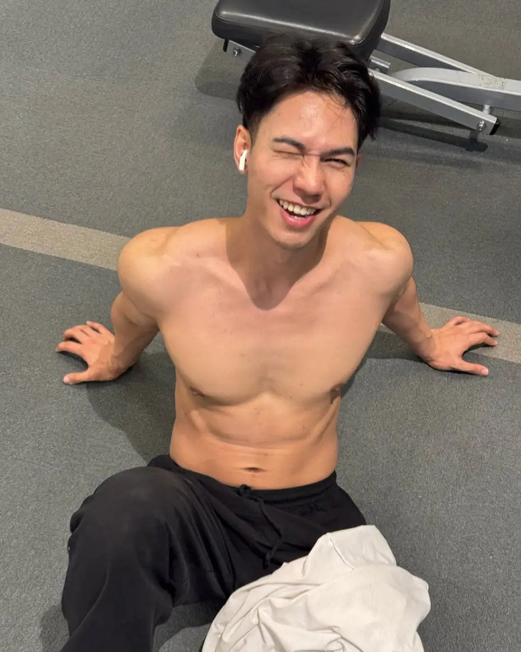 Cool and cute guy : อาร์ม โคโดโมะ (Arm mayer)