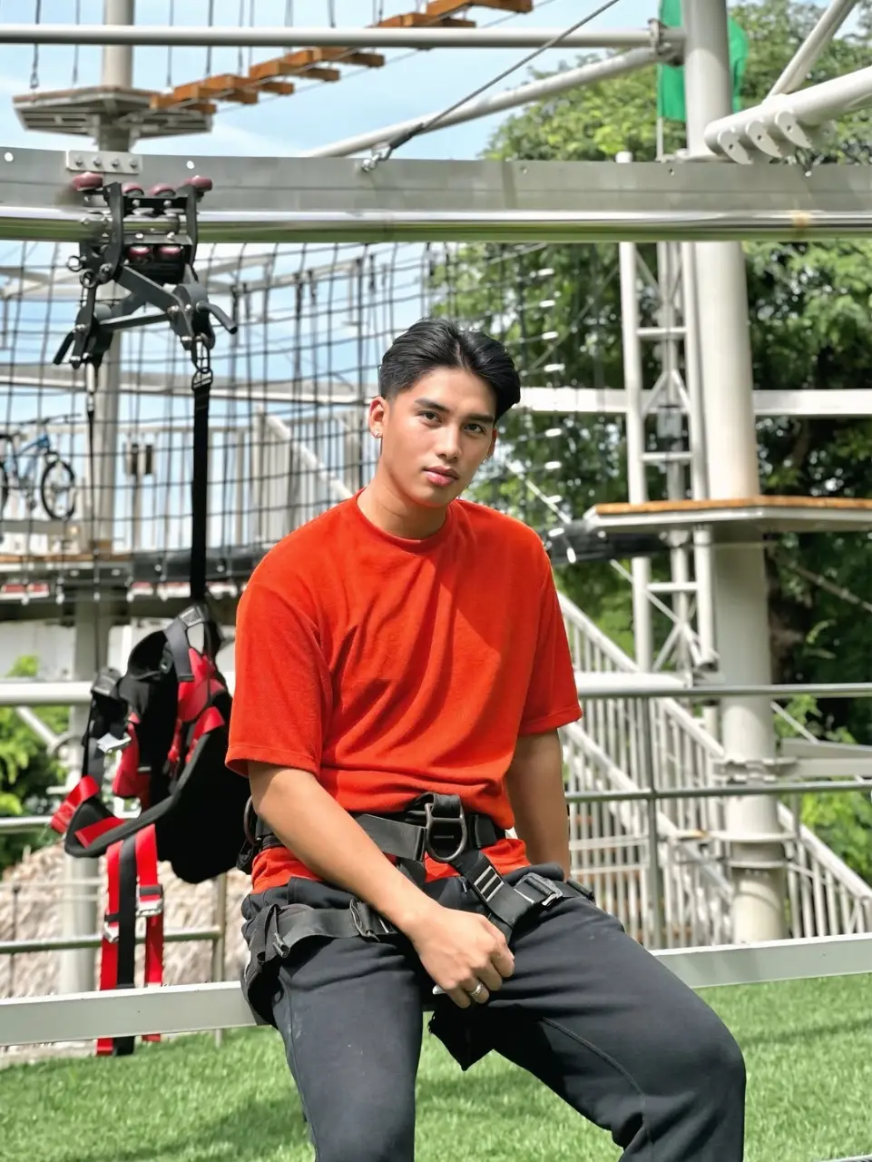 Visual Artist : Mark James Valdez