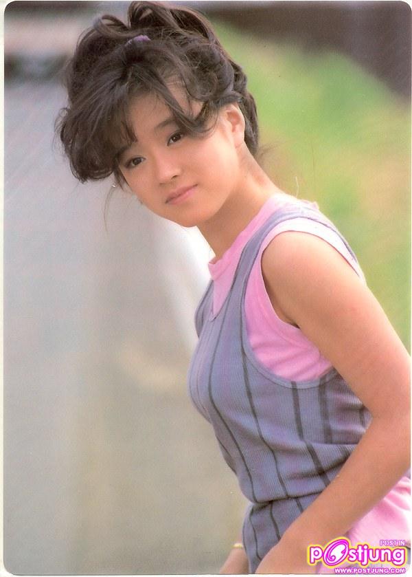 Akina Nakamori