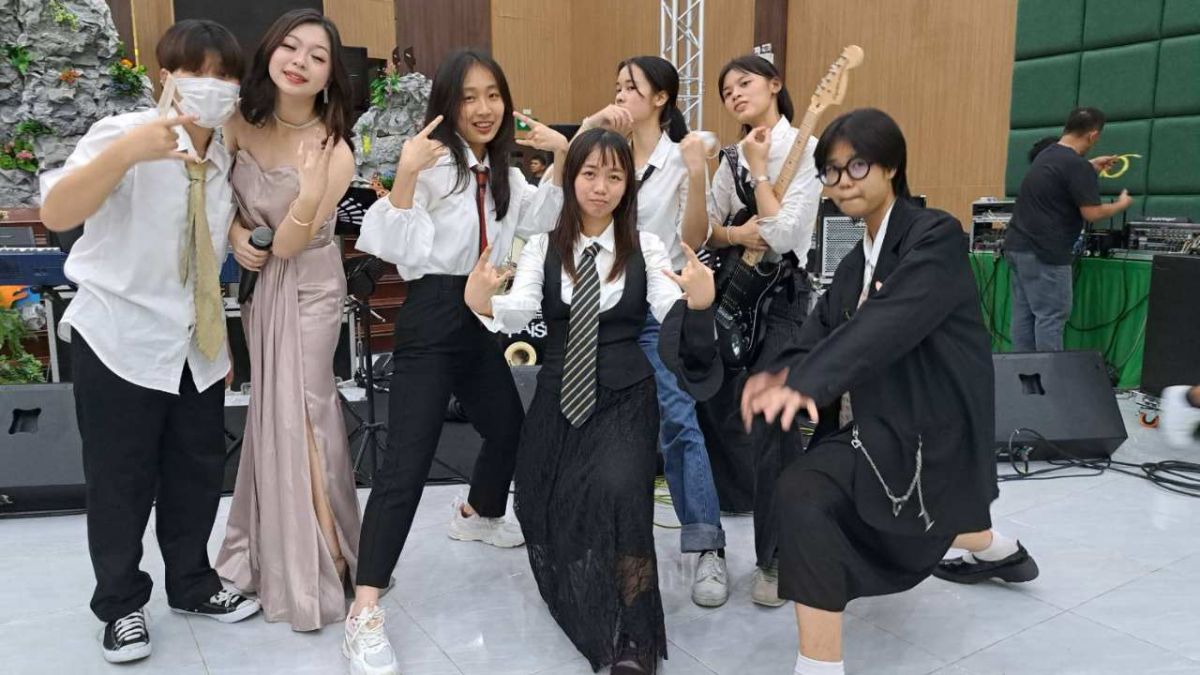 John’s band ขึ้นโชว์อีกครั้ง ในงานวันภาษาไทย ประจำปี 2566