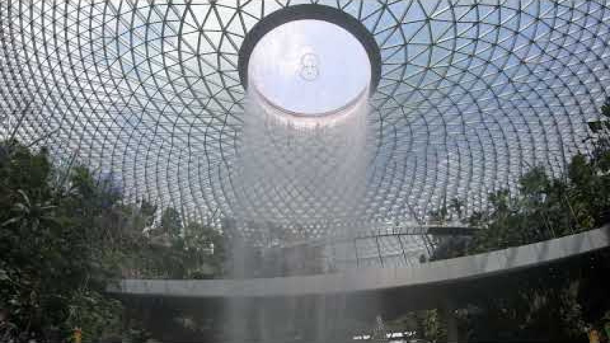รีวิว The Rain Vortex @jewel น้ำตกในห้าง Jewel Changi Airport # ...