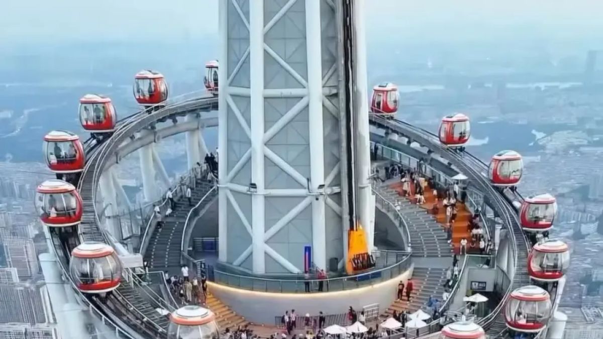 ชิงช้าสวรรค์แนวนอน "Bubble Tram" ที่ Canton Tower: มุมมองใหม่ของเมือง ...