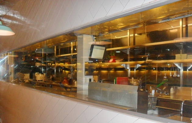 อาหารสไตล์อินดี้ อาหารปิ้งย่างสไตล์ญี่ปุ่น อาหารแบบอีสานแนว ๆ @ร้าน ...