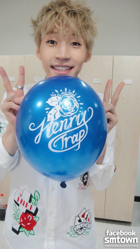เอารูป Henry SJ_M มากฝากจ้าน่าหวานน่ารักมาก