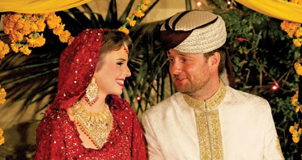 Alex Pelling และ Lisa Gant คู่สามีภรรยาชาวอังกฤษ ใช้เวลาตลอด3ปีที่ผ่าน ...